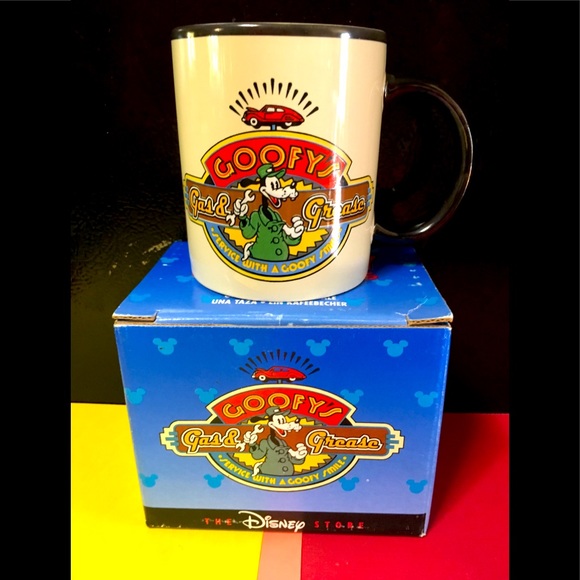 Disney | Dining | Disney Vintage 9s Disney Store Mickey Friends Goofys ...